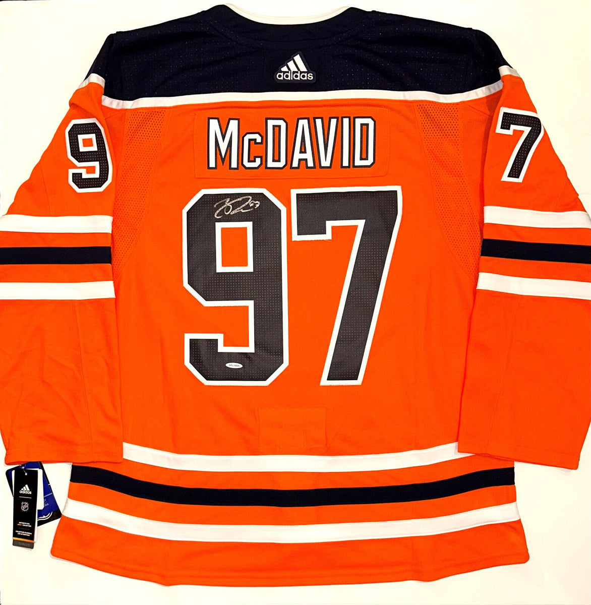 UD McDavid Signed Jersey– Total Sports Cards